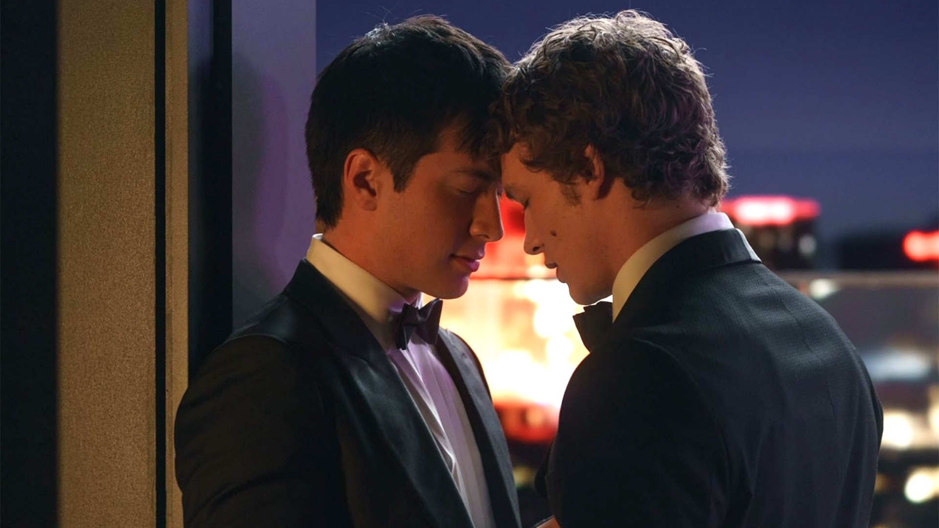 New 'Heated Rivalry' book announced ahead of S2 release