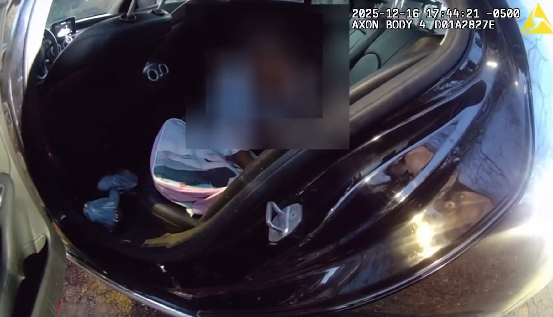 Car with child inside stolen while mother was inside store 'for ...