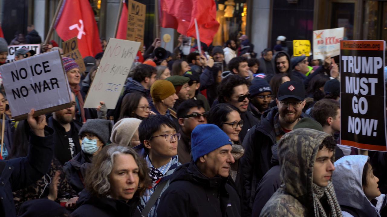 Raw video: No wars, no kings, no ICE protest in New York City 1/2