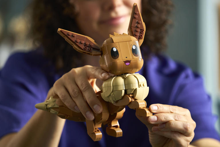 LEGO en Pokémon kondigen grote samenwerking aan en laten eerste sets ...
