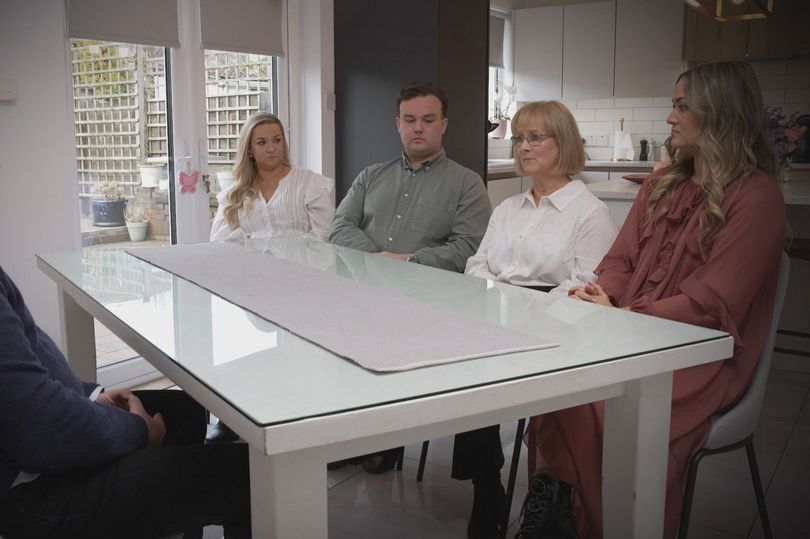 RTE veteran departs the station with moving tribute to Charlie Bird and ...