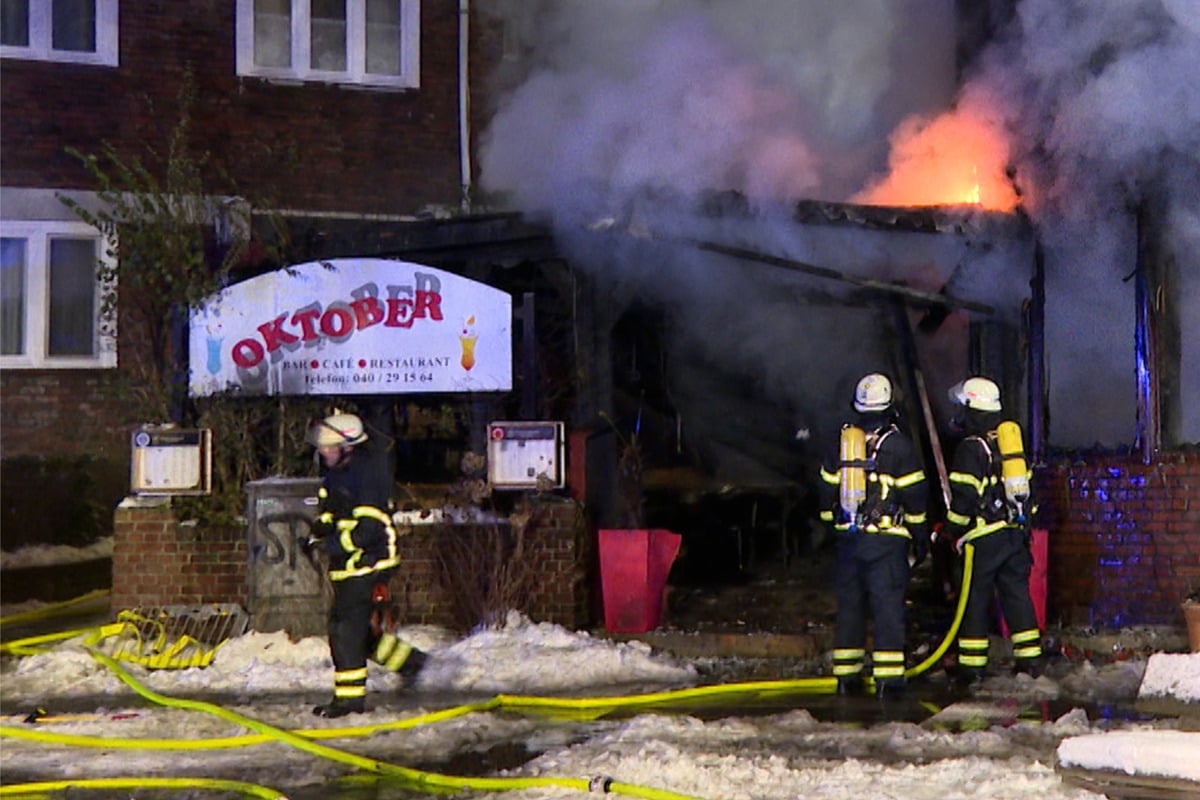 Brand im Restaurant "Oktober": 16 Menschen evakuiert