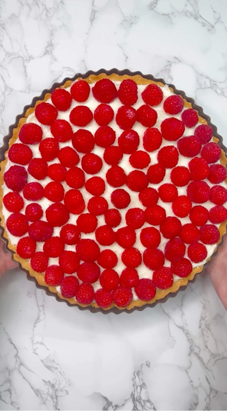 Delicious raspberry tart with fresh fruit flavor