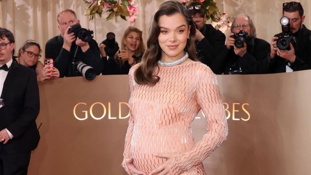 Hailee Steinfeld stuns at 2026 Golden Globes, debuting baby bump in ...