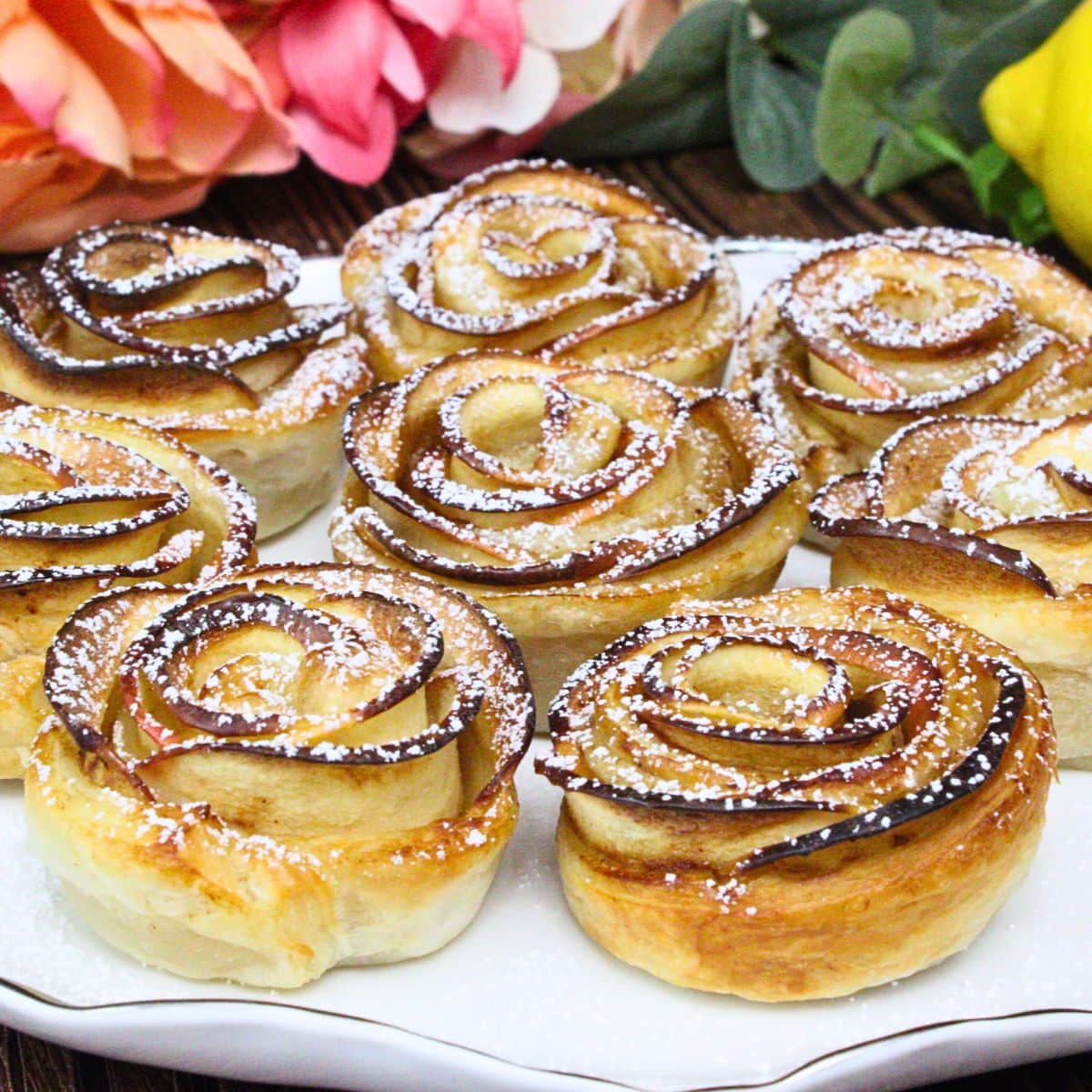 Air fryer apple roses: Elegant yet simple dessert!
