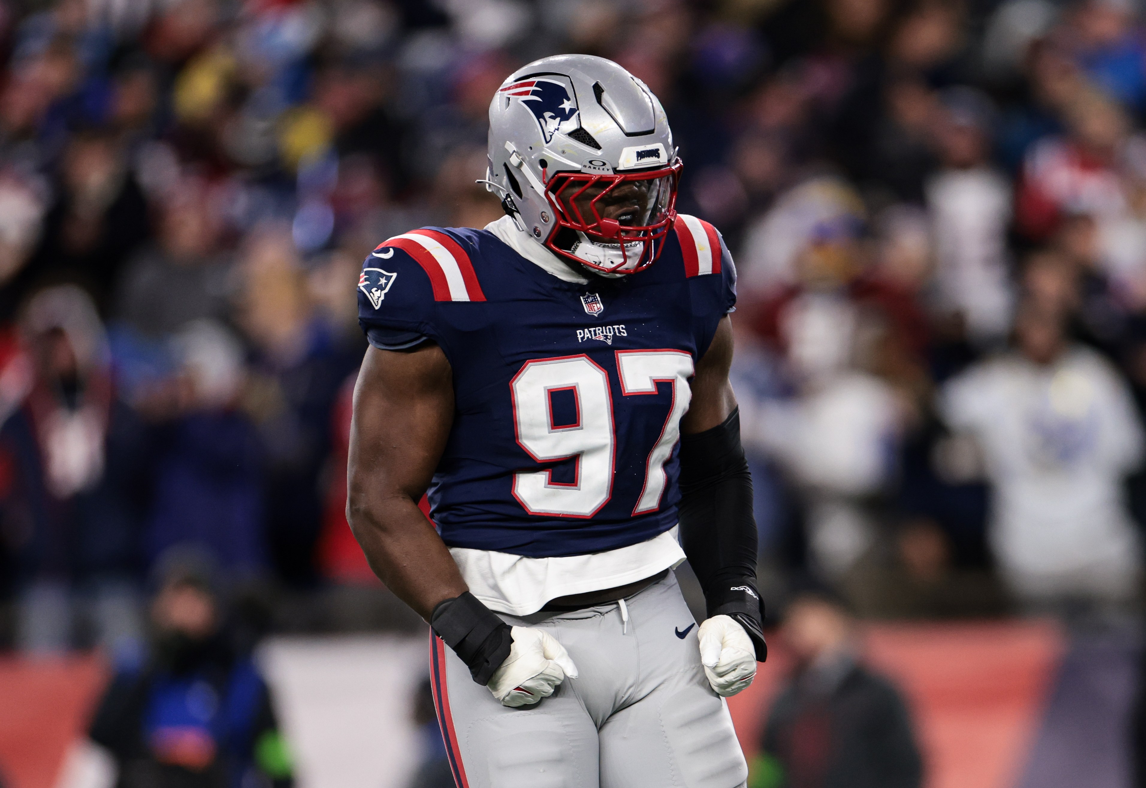 Milton Williams embodies Mike Vrabel’s standard in playoff victory