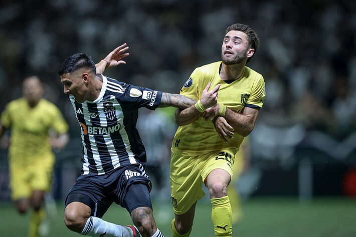 Corinthians tem acerto verbal para a contratação do lateral-direito ...