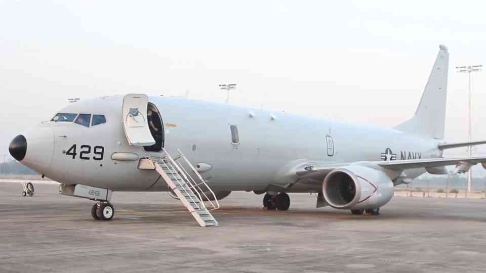 You never know it's there - The US Navy's ultimate maritime ...