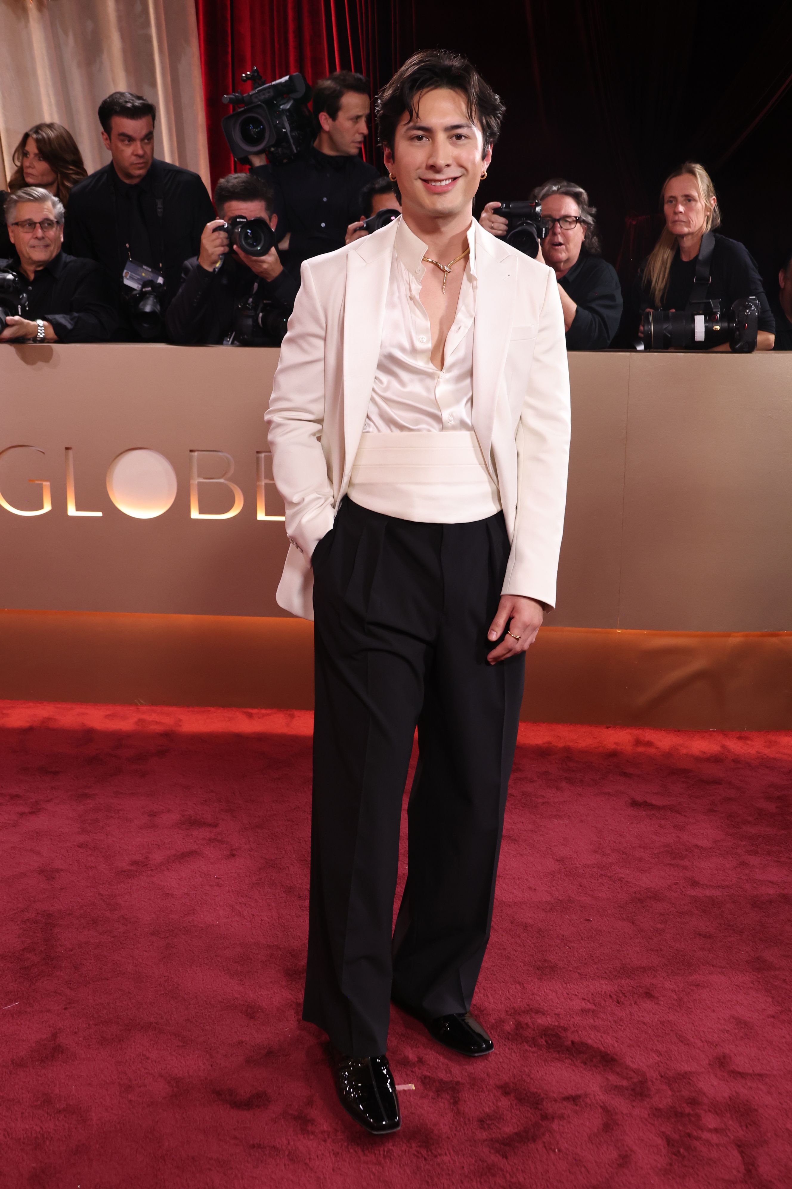 The best-dressed celebrities at the Golden Globes 2026: Hailee ...