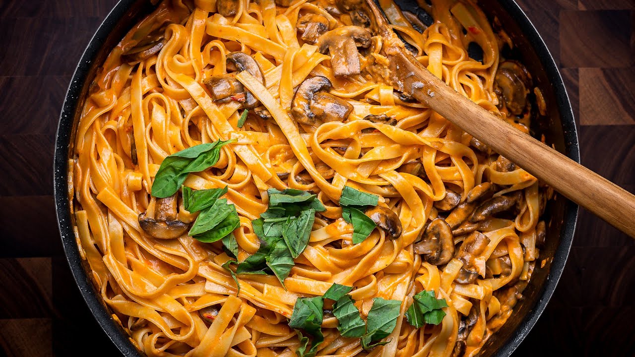 Why this spicy creamy mushroom pasta hits all the right notes