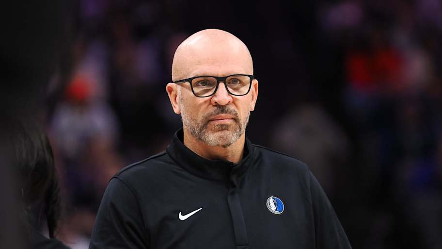 Mavericks have someone they need to cut, here's why they haven't