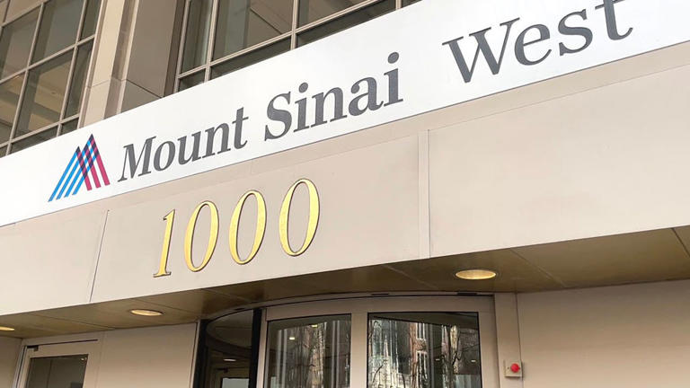 Thousands of NYC nurses on strike today at Mount Sinai, more hospitals ...