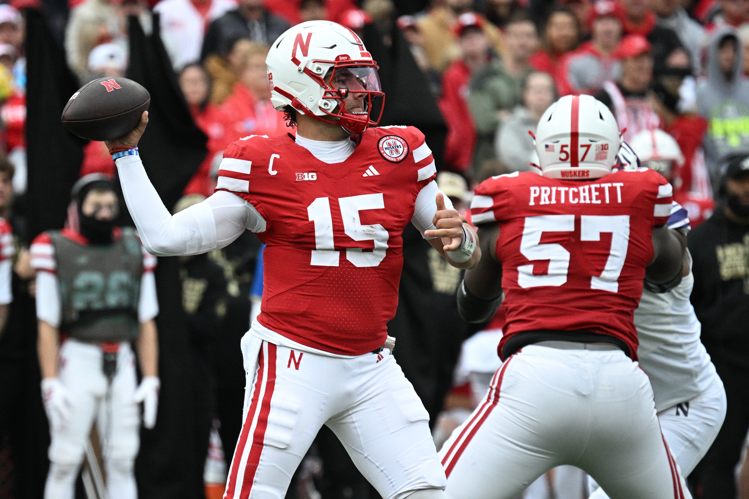 Nebraska transfer QB Dylan Raiola commits to Oregon