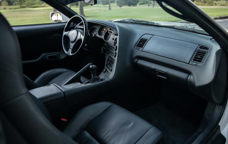 Unmodified 1998 Toyota Supra sells for jaw-dropping $242,000