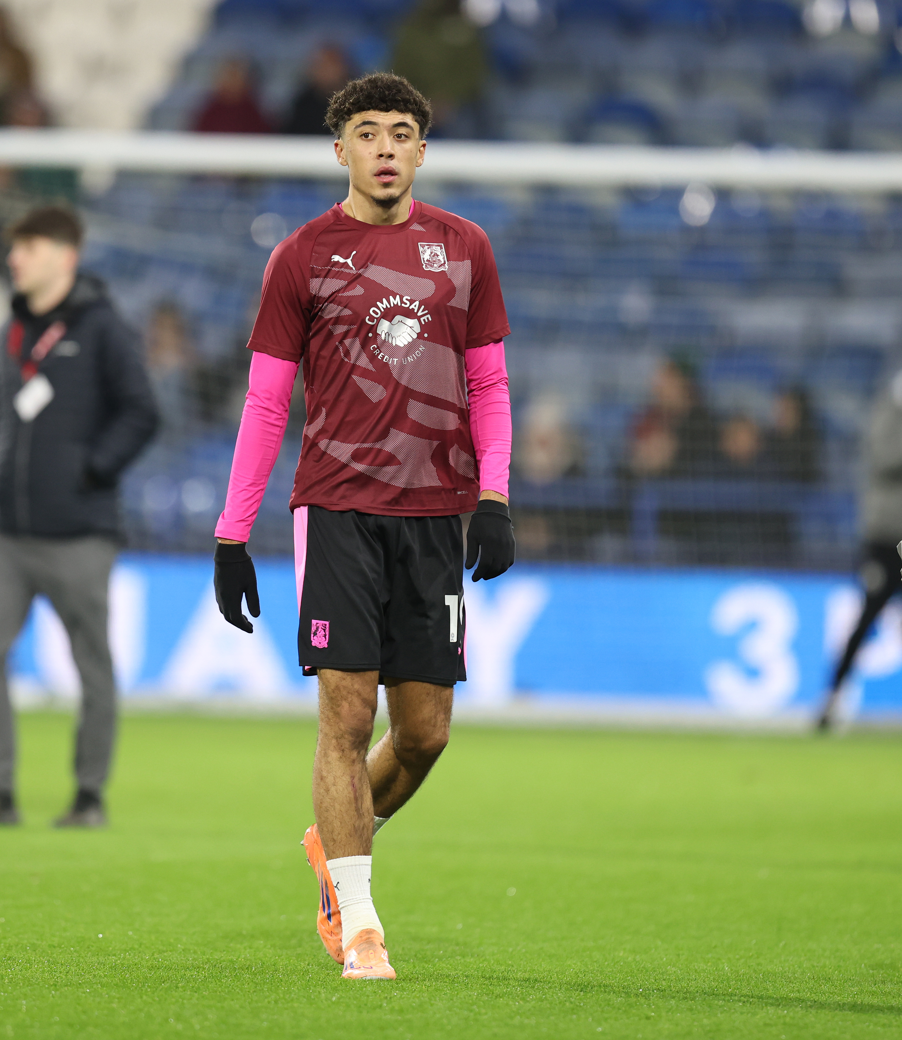 Transfer news live! Arsenal and Chelsea raid Madrid; Gallagher medical