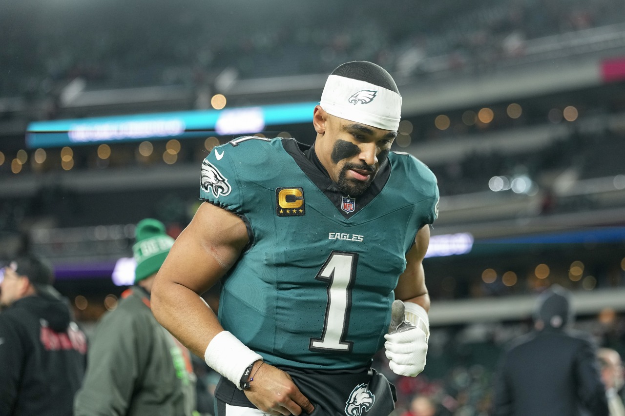 A Super Bowl champion falls apart in Philadelphia