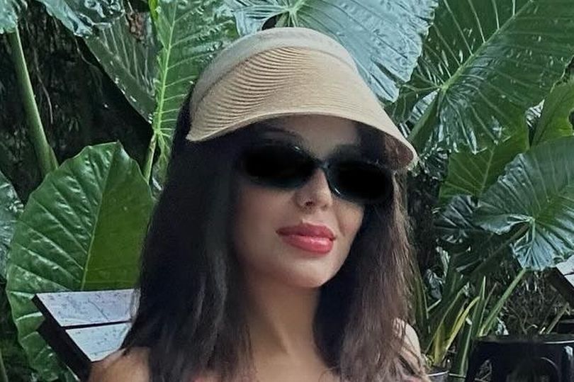 Rangers hero's daughter is adult content creator flogging topless pics ...