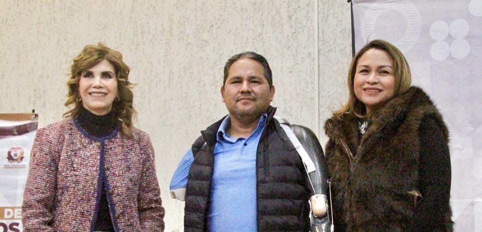 Gobernadora Marina del Pilar reafirma su compromiso con las personas ...