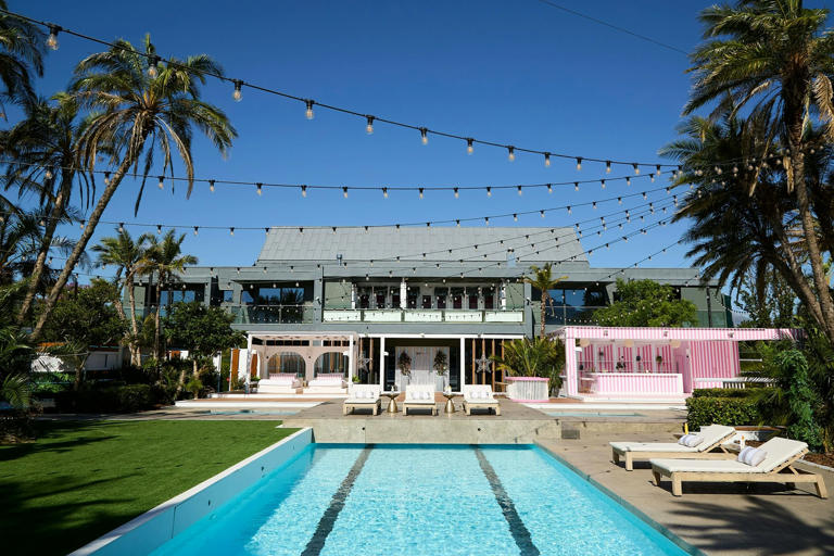 What time is Love Island All Stars on TV tonight?