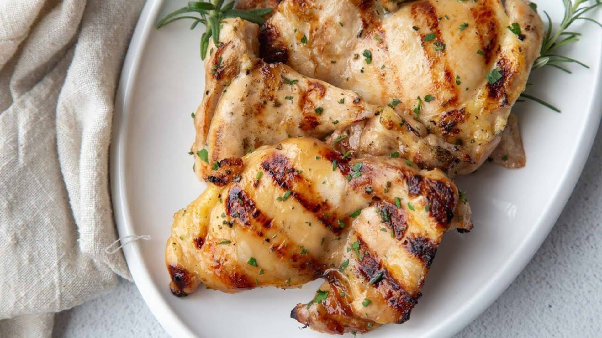 Whiskey-maple grilled chicken thighs recipe