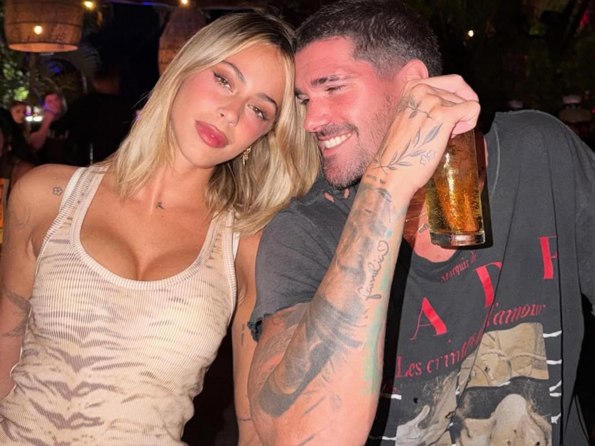 El romántico tatuaje de Rodrigo De Paul con los corazones que le dibujó ...