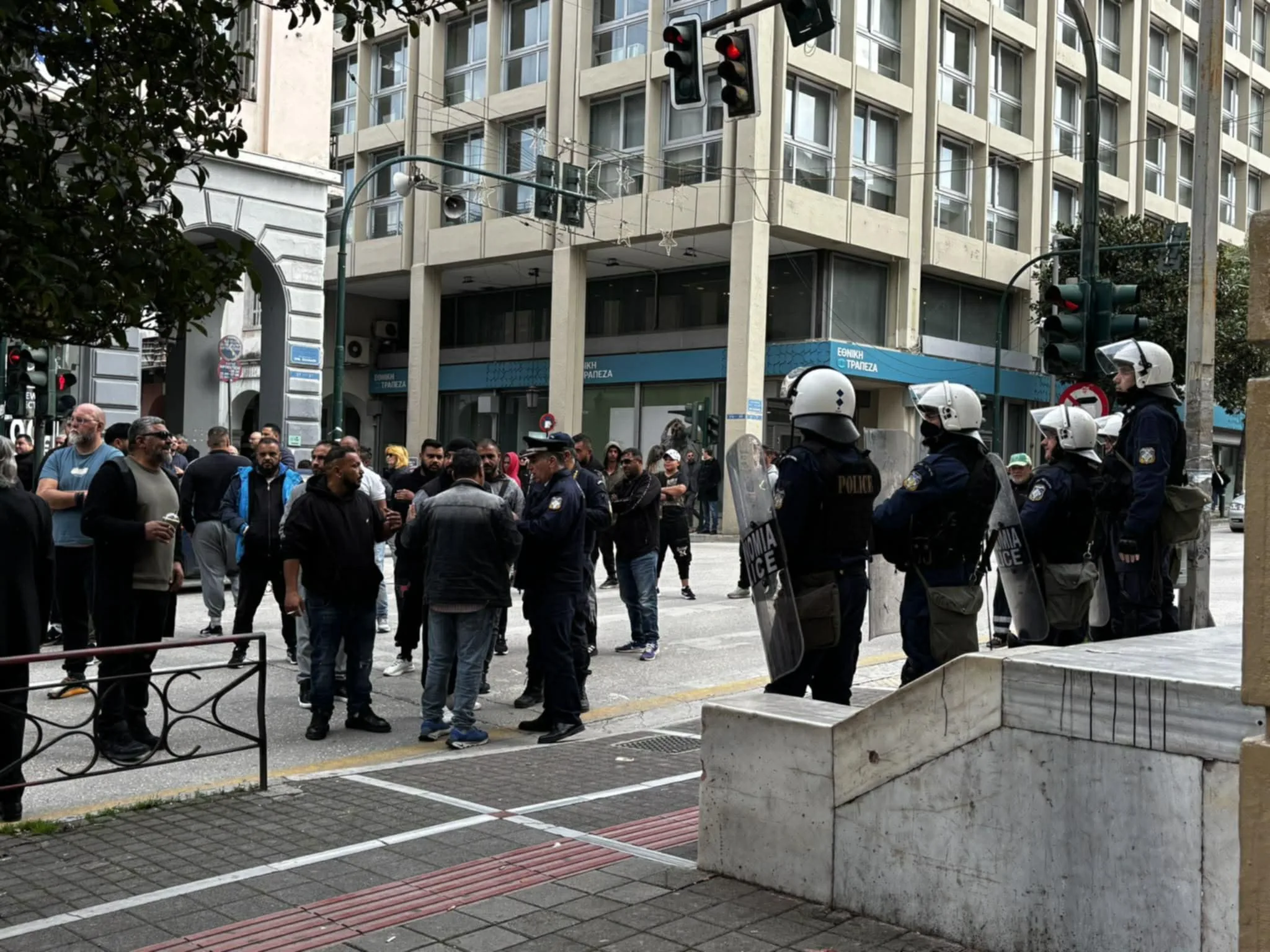 Πάτρα: Ερευνα για νυν και πρώην αξιωματικό της ΕΛΑΣ – Η εντολή της ...