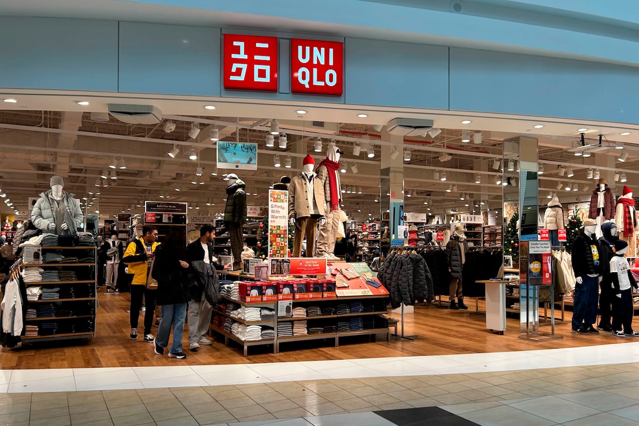 Uniqlo to open 2 Winnipeg stores — the 1st set for Polo Park this spring