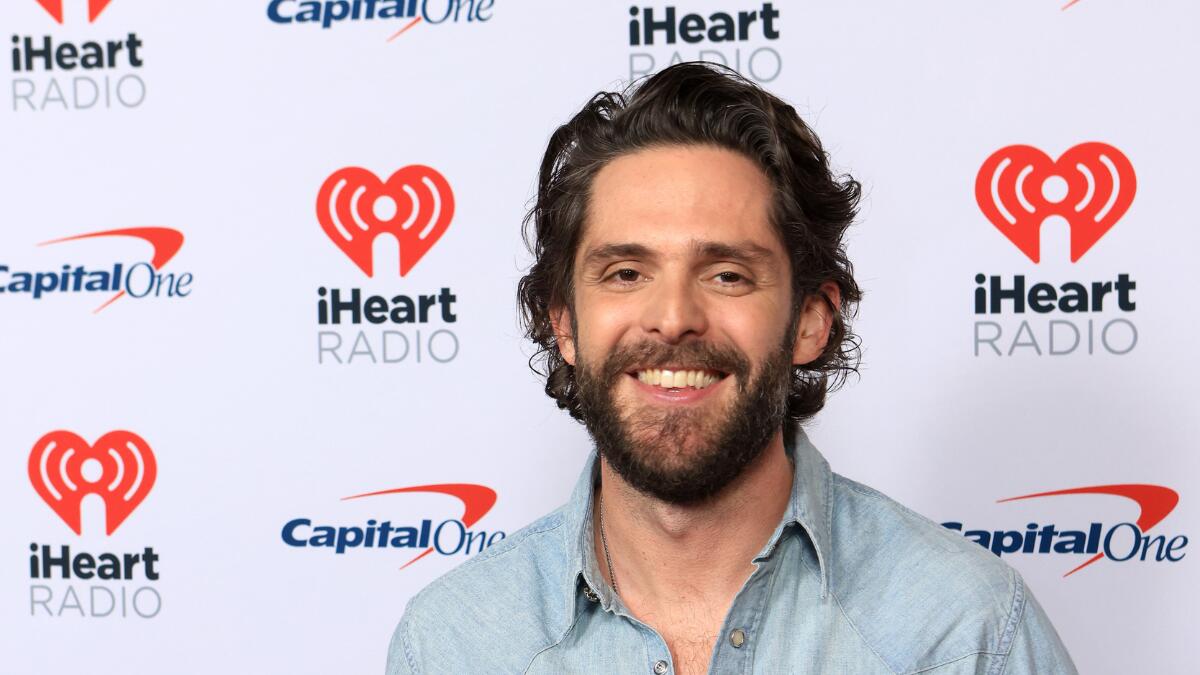 Thomas Rhett posts hilarious photo with baby no. 5 on the way