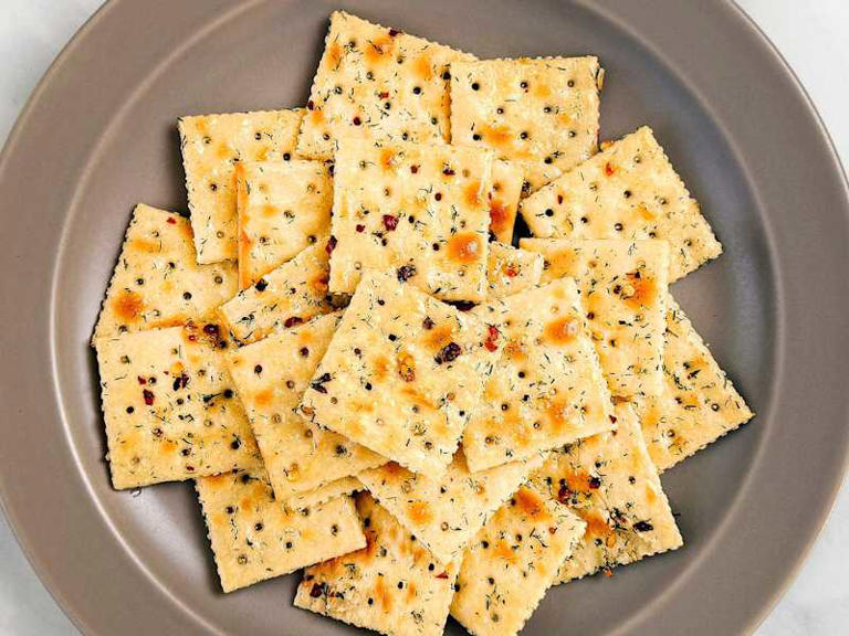 Joanna Gaines' saltine cracker recipe is so good, I have it memorized ...