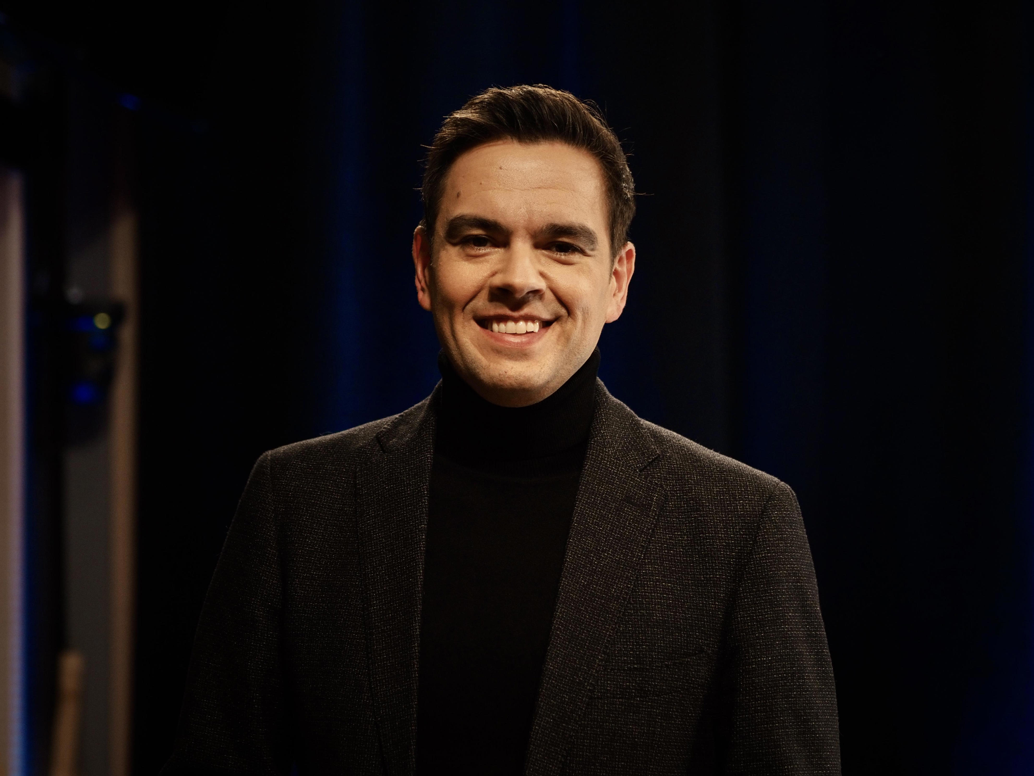 Chefferie du PLQ : Milliard dépose son bulletin et présente trois ...