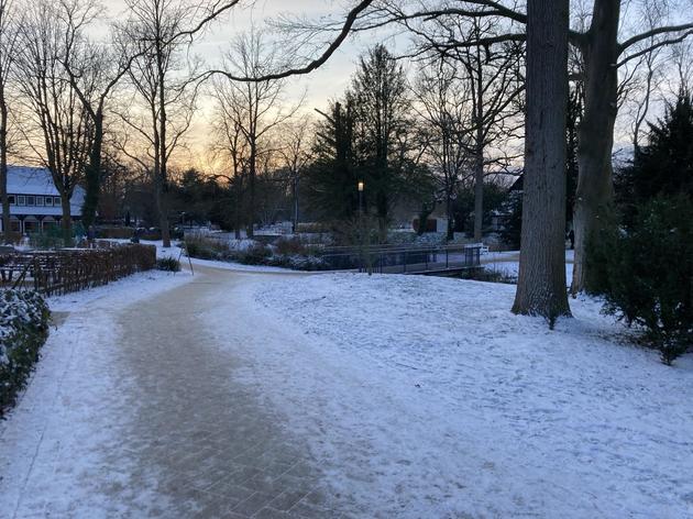 Eisregen und gefrorener Schnee fordert den Bauhof heraus