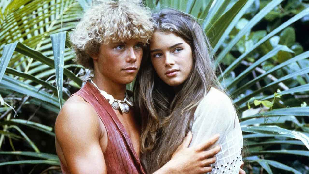 Star of "Blue Lagoon", Christopher Atkins undergoes another surgery and ...