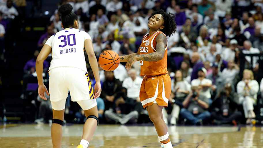 WBB rankings: Projected AP Top 25 after Texas suffers first loss of season