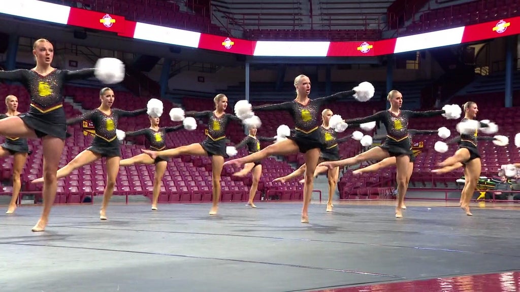 Sold out crowd for Best of the Best showcase of college dance teams ...