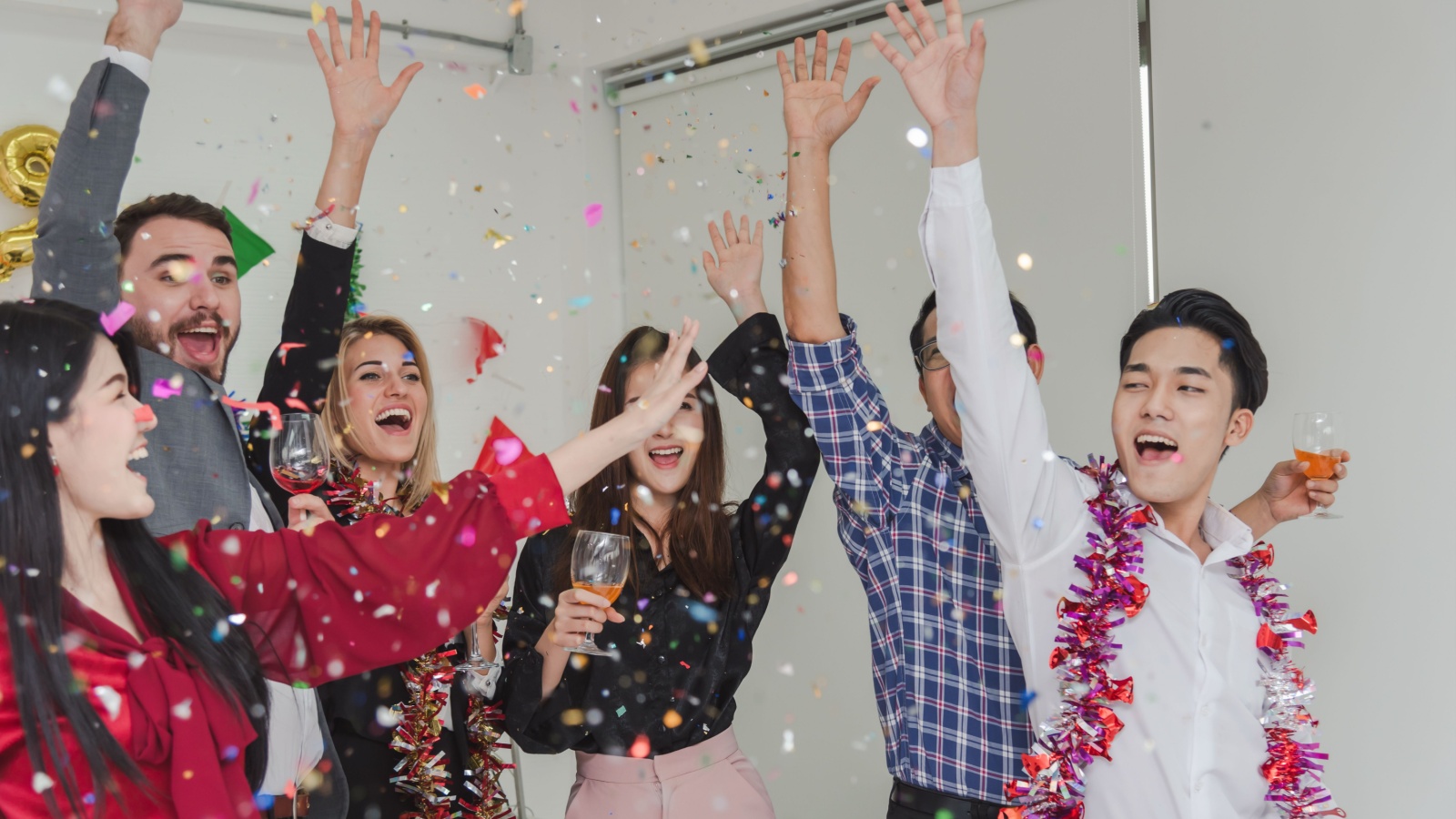 17 etiquette rules for Canadian office parties you are probably breaking
