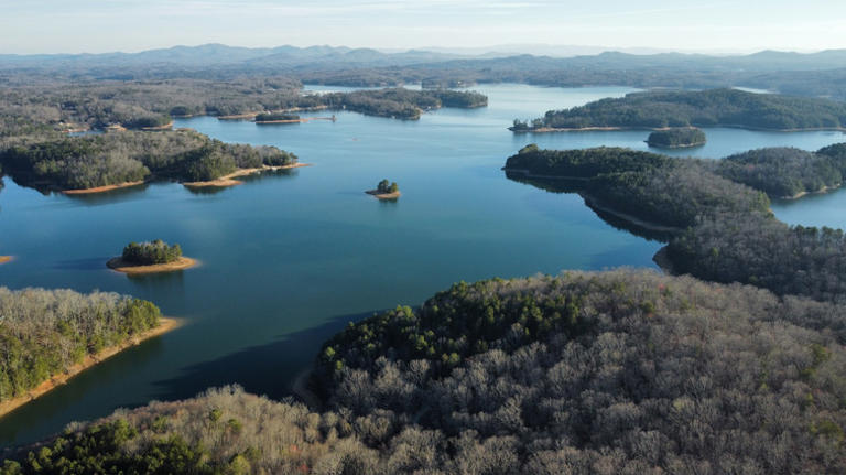 Named After Its Scenic Mountains, This Georgia Town Boasts Lake Fun ...