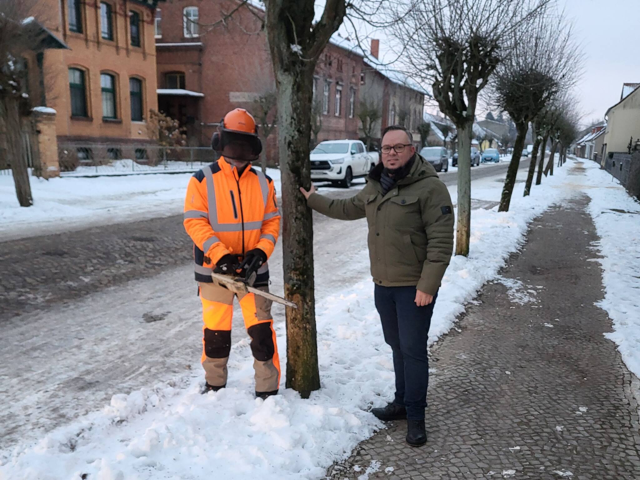 Ende der Schlaglöcher: Wusterhausen bereitet Straßenbau vor