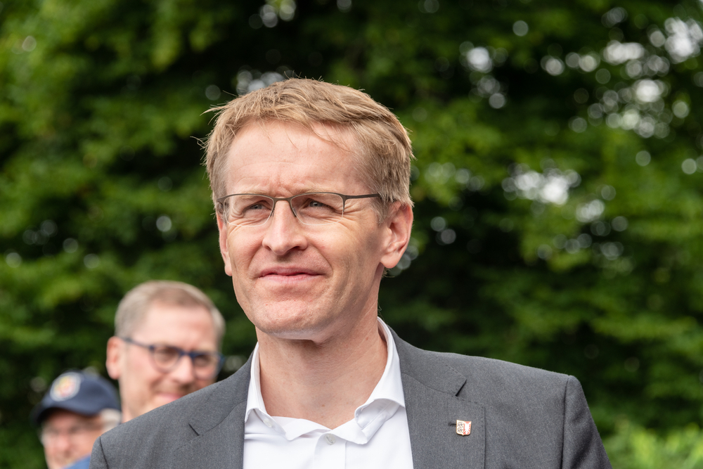 „Solche Portale“ verbieten? Ja, sagt Daniel Günther
