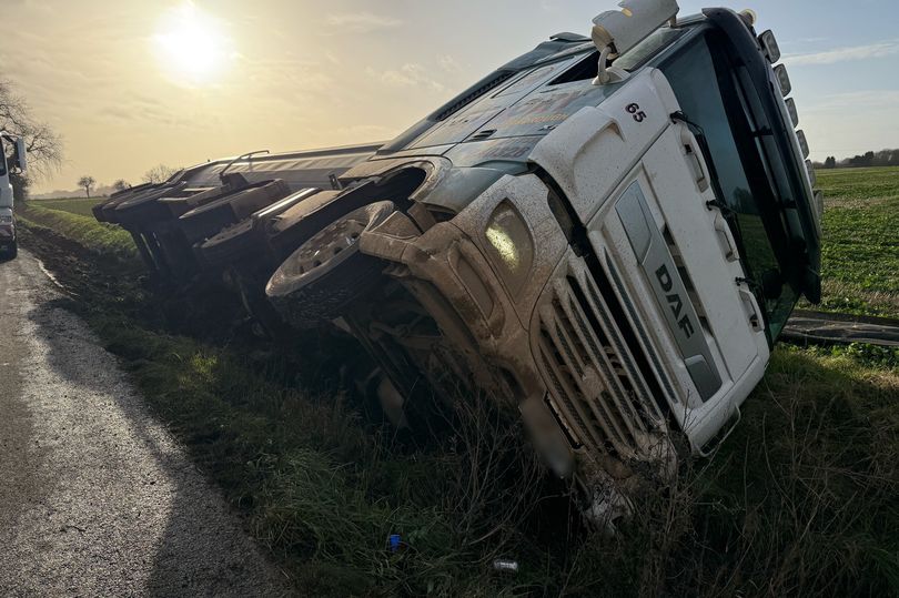 Overturned lorry near Cambridgeshire village causes road closure