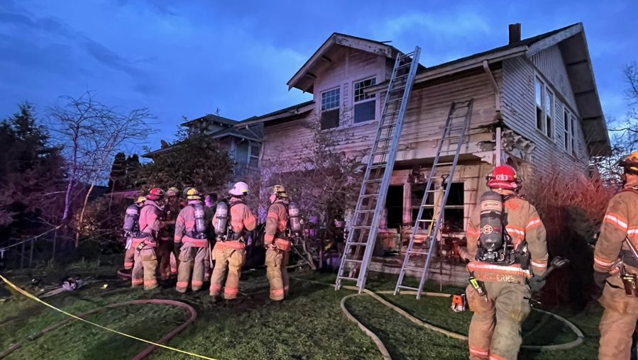 One person rescued after NE Portland house fire