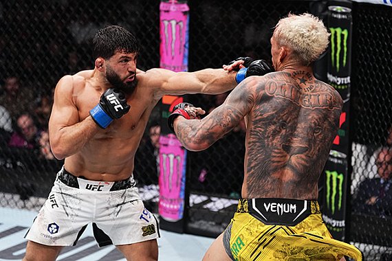 Arman Tsarukyan reveals his three favorite active UFC fighters