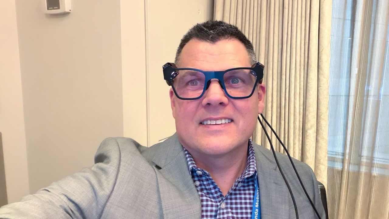 I just wore the future of smart glasses — and it blows away Meta Ray ...
