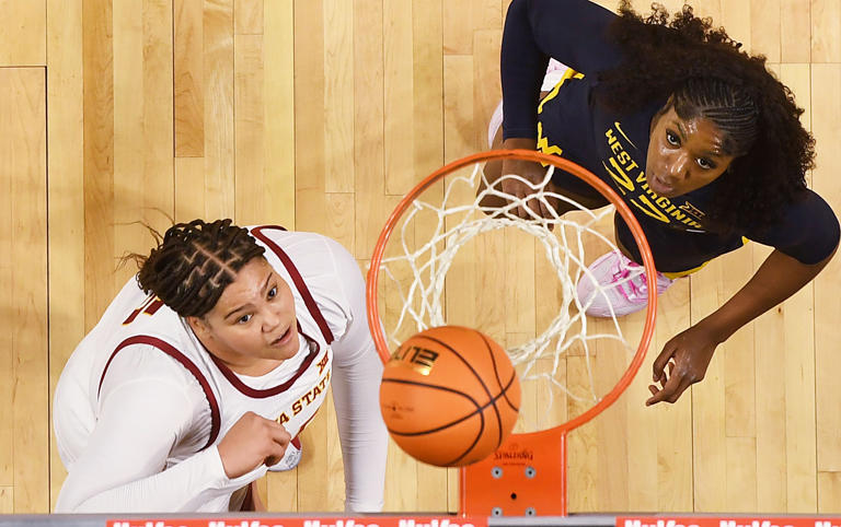 Iowa women's basketball rides hot streak in latest ESPN Bracketology