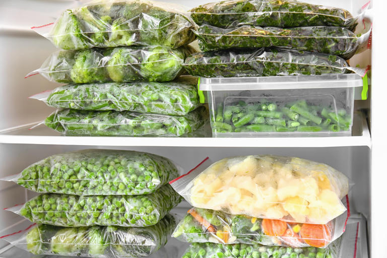 I ate three frozen veggie packs while dogsitting, and my coworker ...