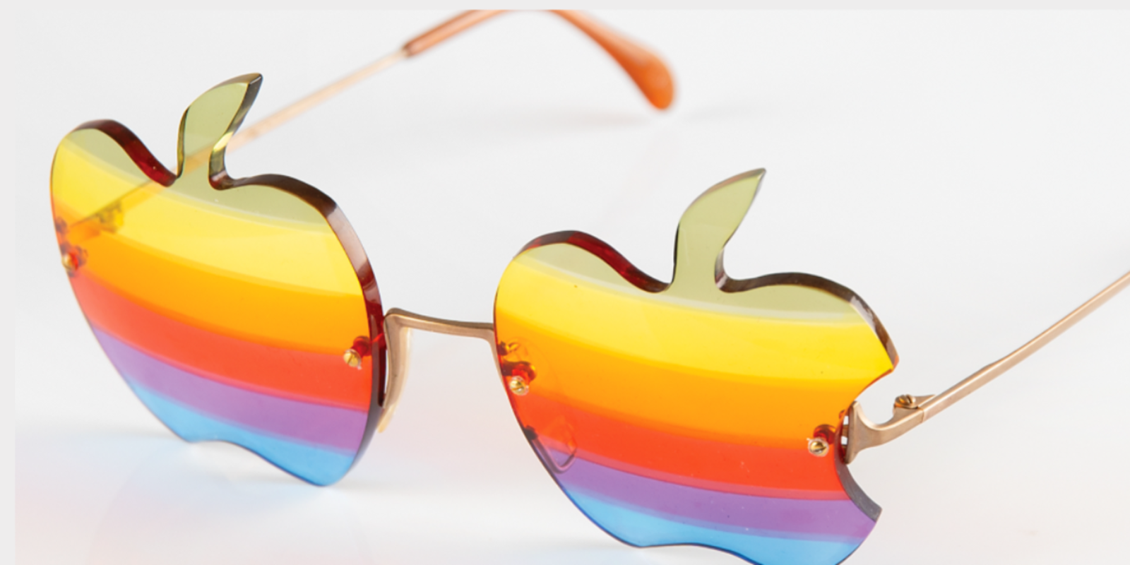 Salen a subasta casi 200 pertenencias de Steve Jobs: desde el Apple-I ...