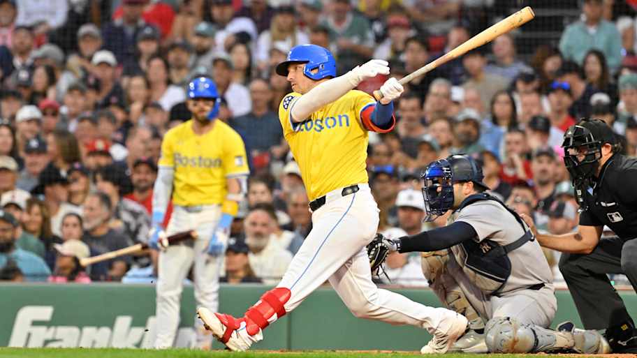 Alex Bregman's rookie cards after signing with the Cubs