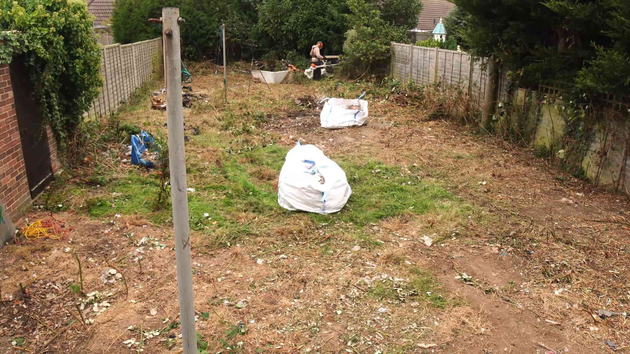 Most junk I've ever seen in a garden! 😱