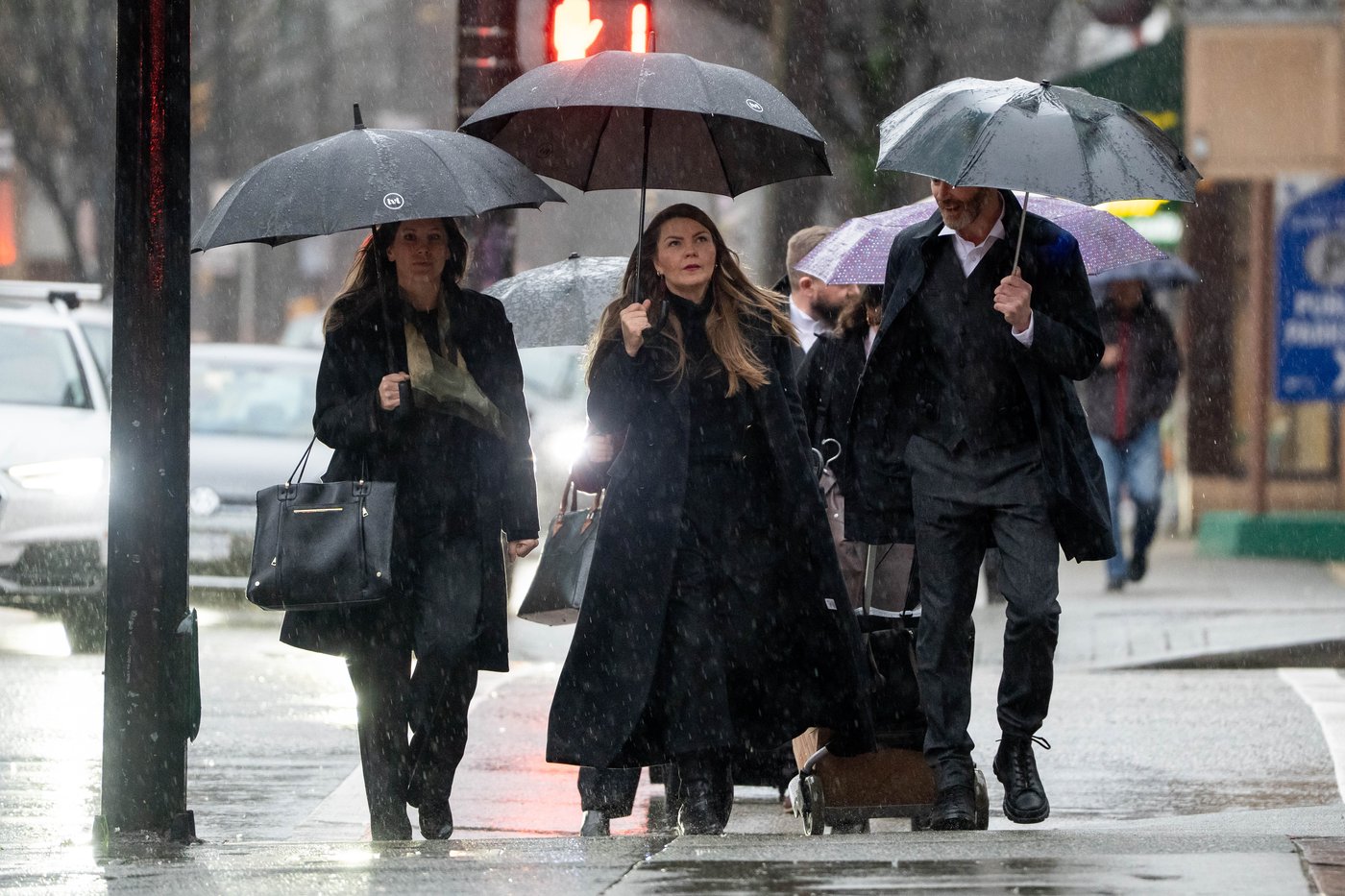 Photographer and news outlet sue RCMP, alleging wrongful arrest at ...