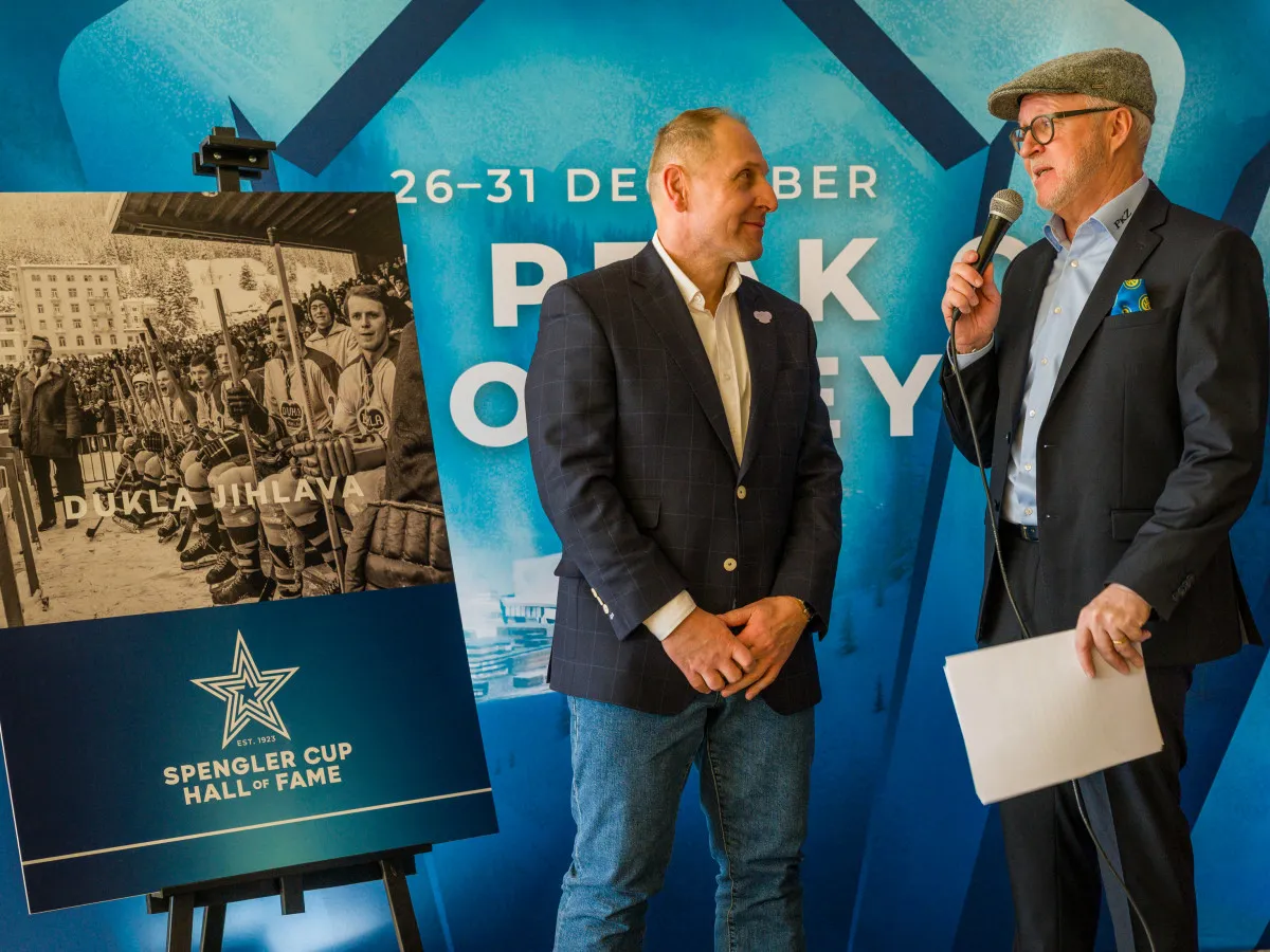 Obří úspěch. HC Dukla Jihlava a bratři Holíkovi vstoupili do Síně slávy ...