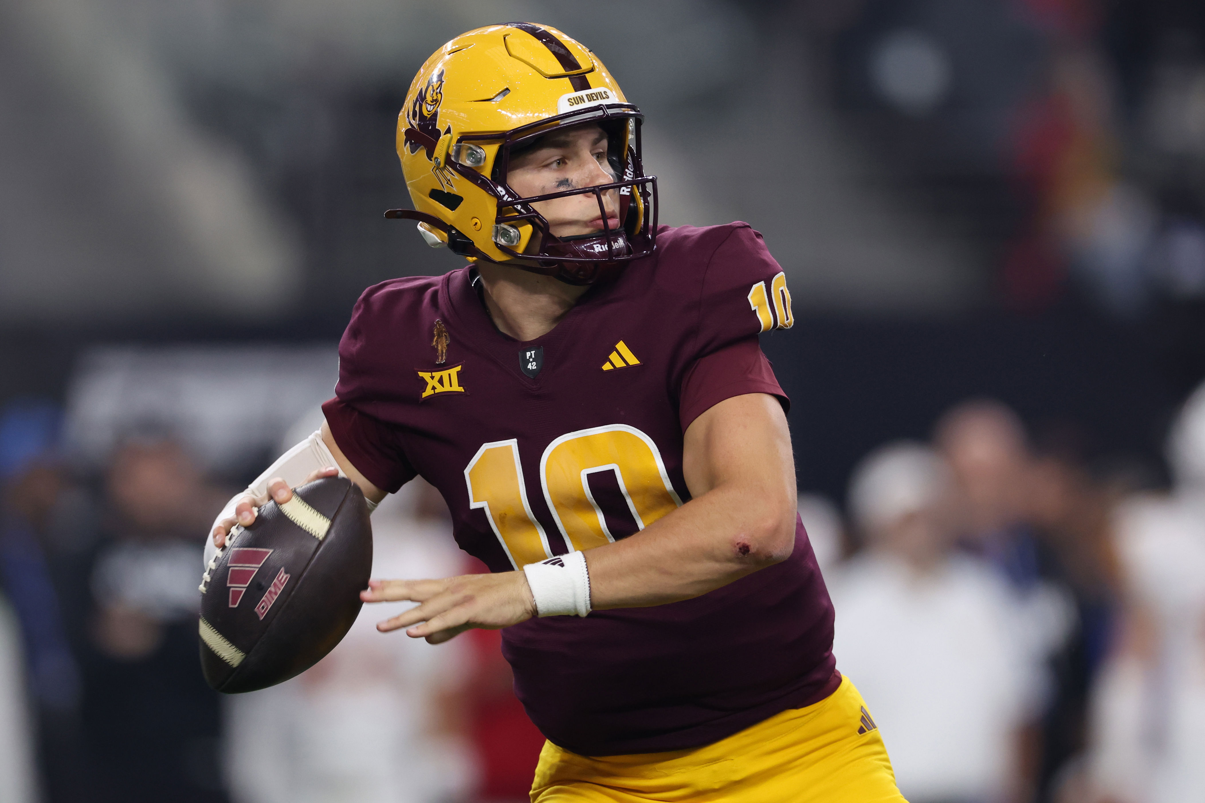 Tennessee plans to offer LSU quarterback commit Sam Leavitt